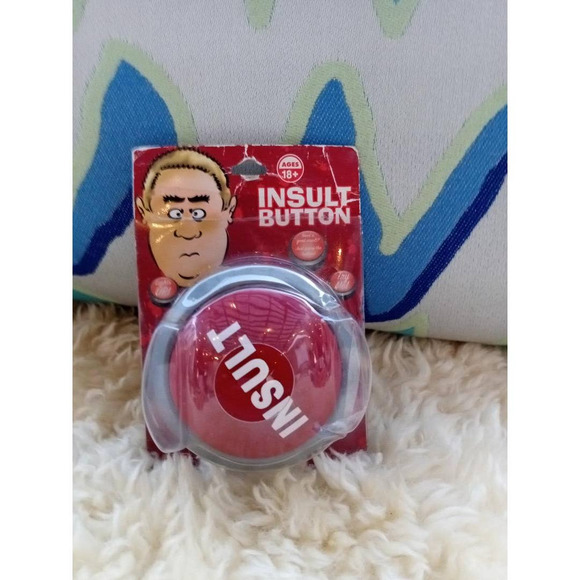 insult | Other | Insult Button | Poshmark